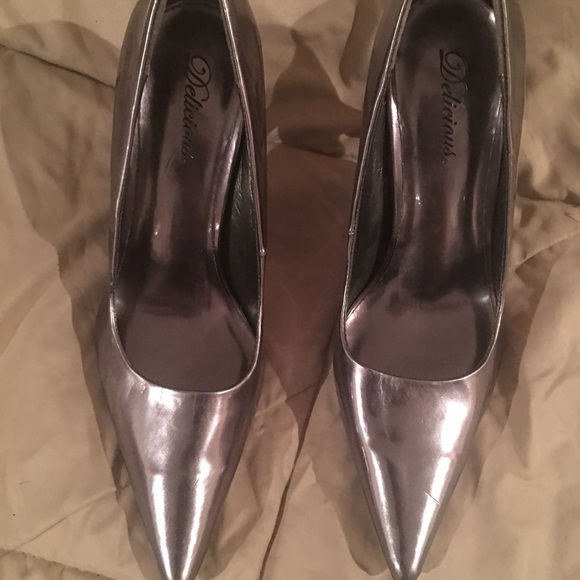 N/A | Shoes | Pewter Color Pumps New Sz 9 | Poshmark